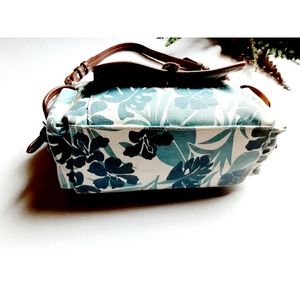 Caribbean Joe | Bags | Caribbean Joe Floral Ziptop Pocketed Satchel Bag ...